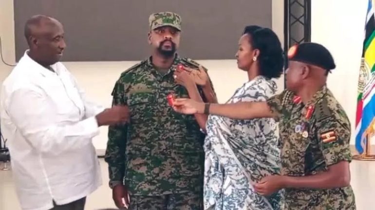 Uganda: Muhoozi Kaineruga yambitswe ipeti rya General aherutse guhabwa ...