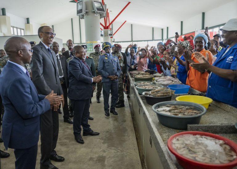 October 28, 2022 - KT Radio 96.7fm - Real Talk, Great Music