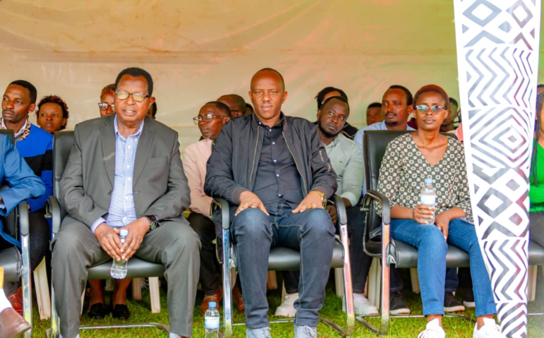 Kayonza: Abize n’abakoze muri GS Gahini bagiye kuhubaka inzu izatwara ...